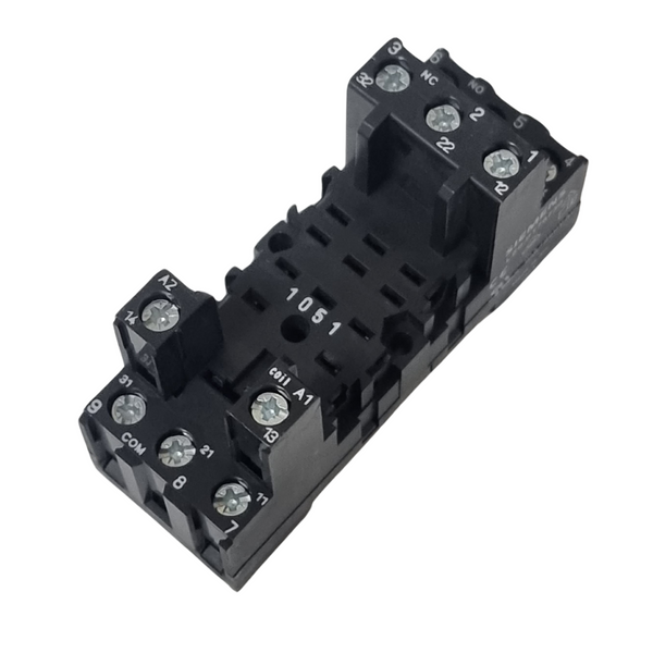 SIEMENS LZS:PT78730 Relay Socket (10 Pcs In 1 Box) – We Sell Stocks