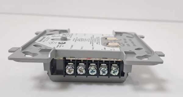 HONEYWELL TC810R1024 FIRE ALARM RELAY CONTROL MODULE – We Sell Stocks